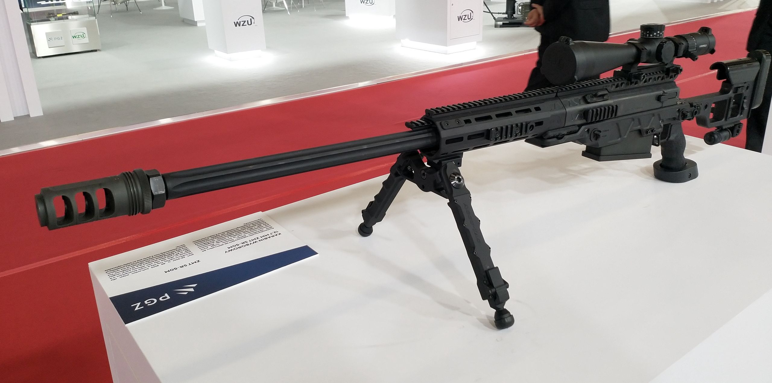 Nowy wielkokalibrowy karabin snajperski od ZMT. Ten potwór może ...