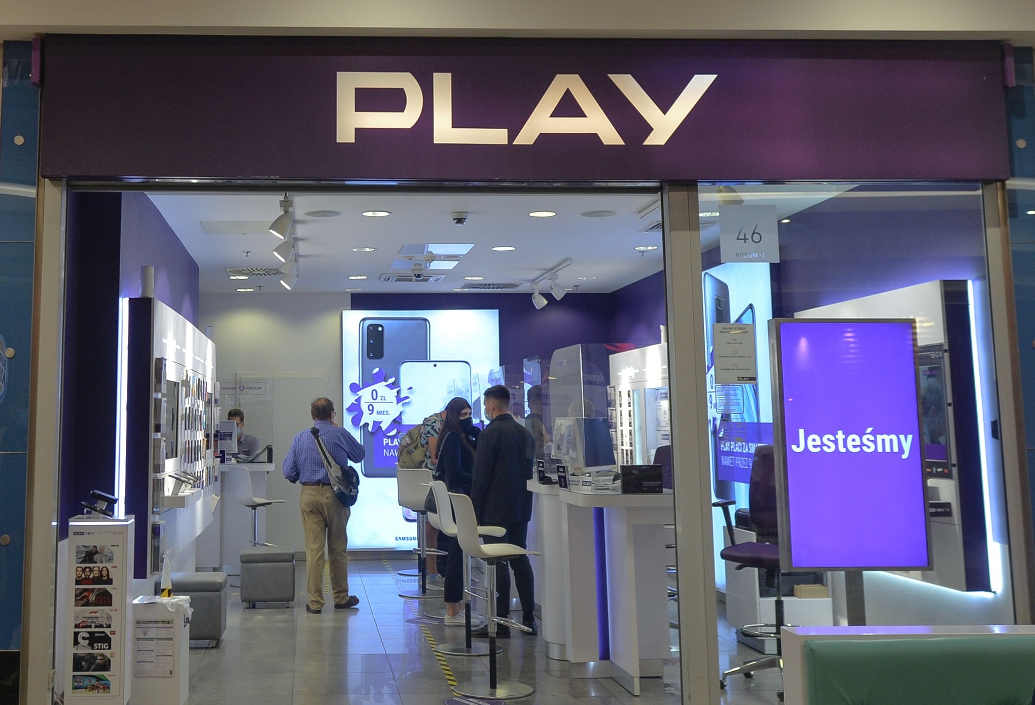 Play wprowadza "najtańszą na rynku ofertę dla firm". Internet i dwa ...