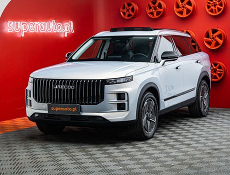 Porównanie: Jaecoo J7 vs Range Rover Evoque 2024. Nietypowe zestawienie