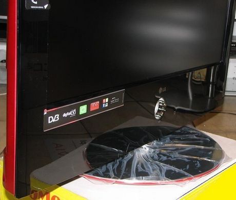 LG Scarlet 32LG6000 - recenzja