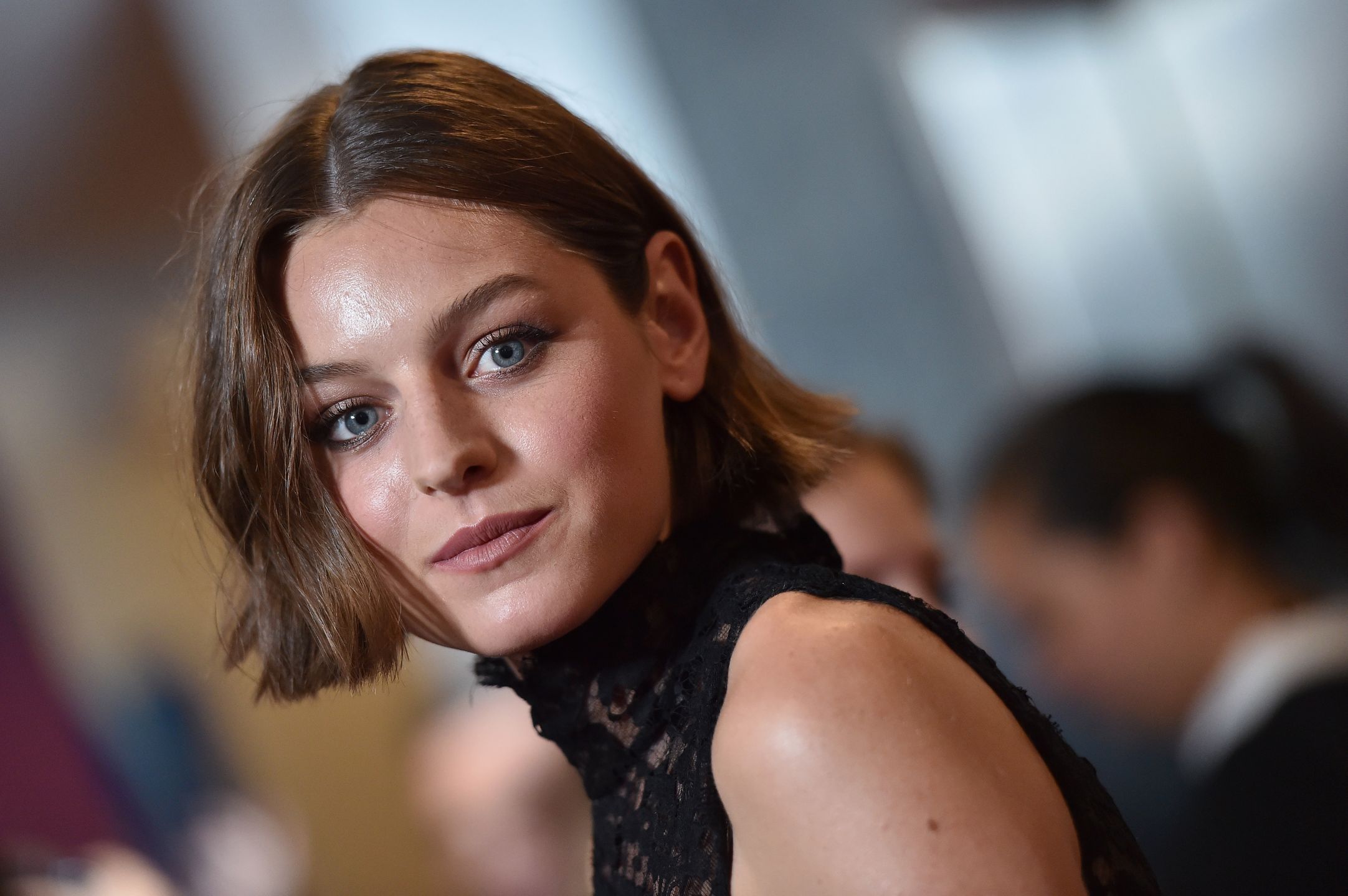 "The Crown". Emma Corrin to serialowa Księżna Diana. Macie prawo nie ...