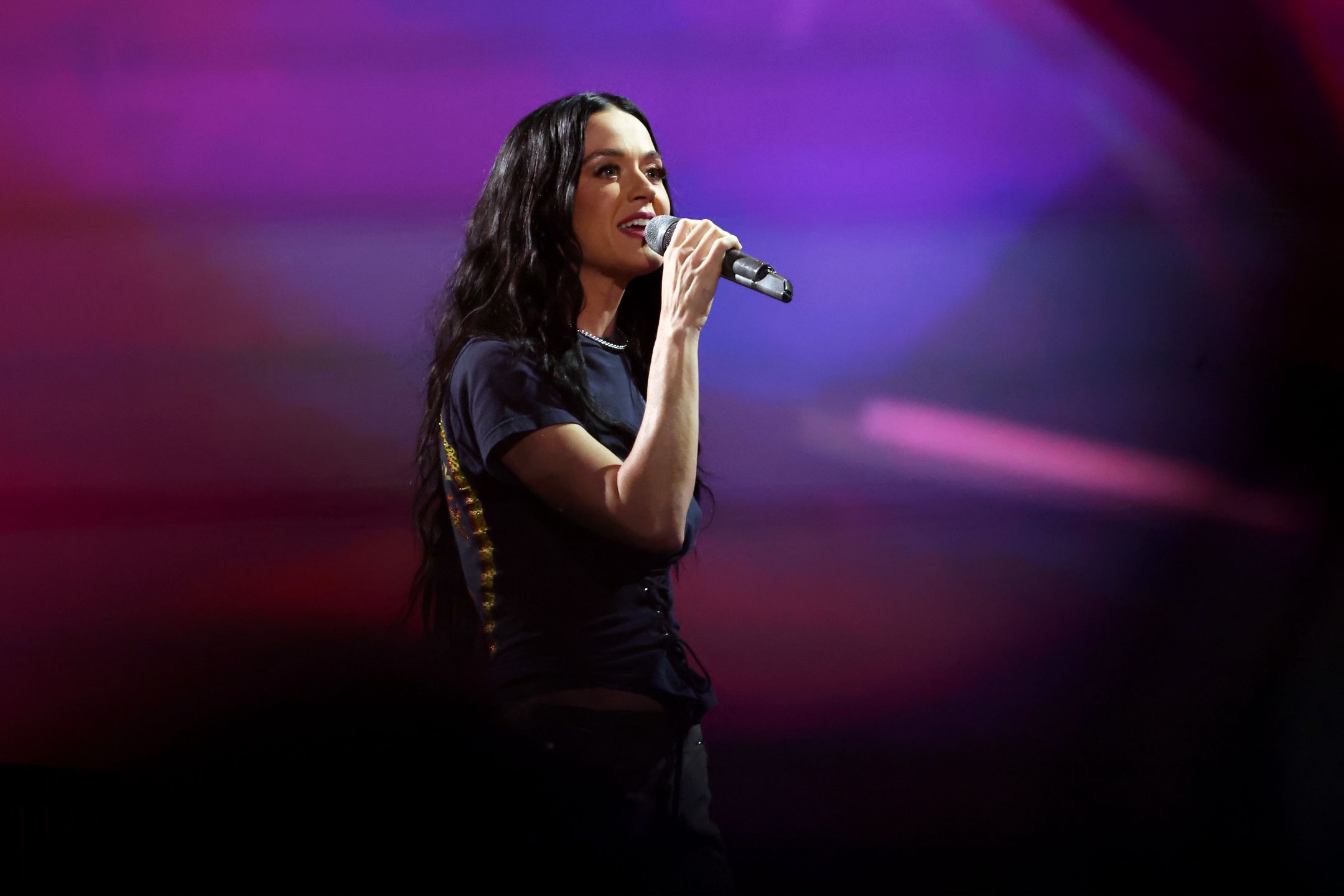 Katy Perry joins historic all-female Blue Origin mission