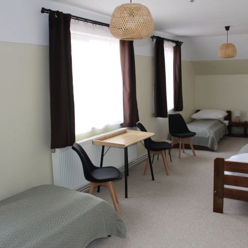 Téka Guest House Gherla - Travelminit.ro