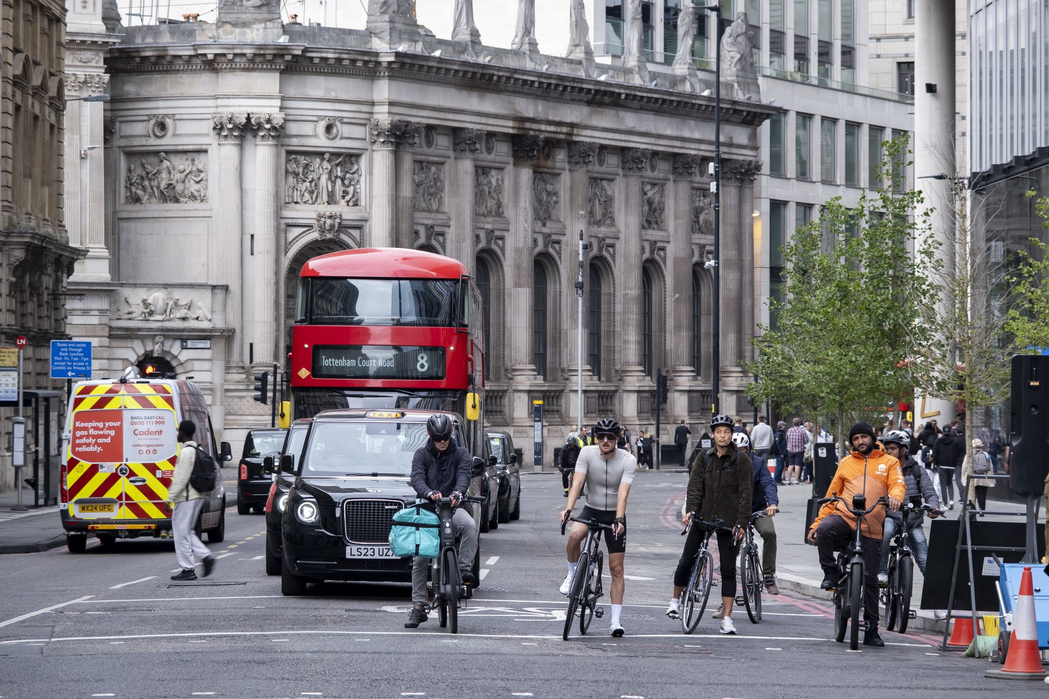 UK counts the cost: £100 billion annual Brexit losses loom