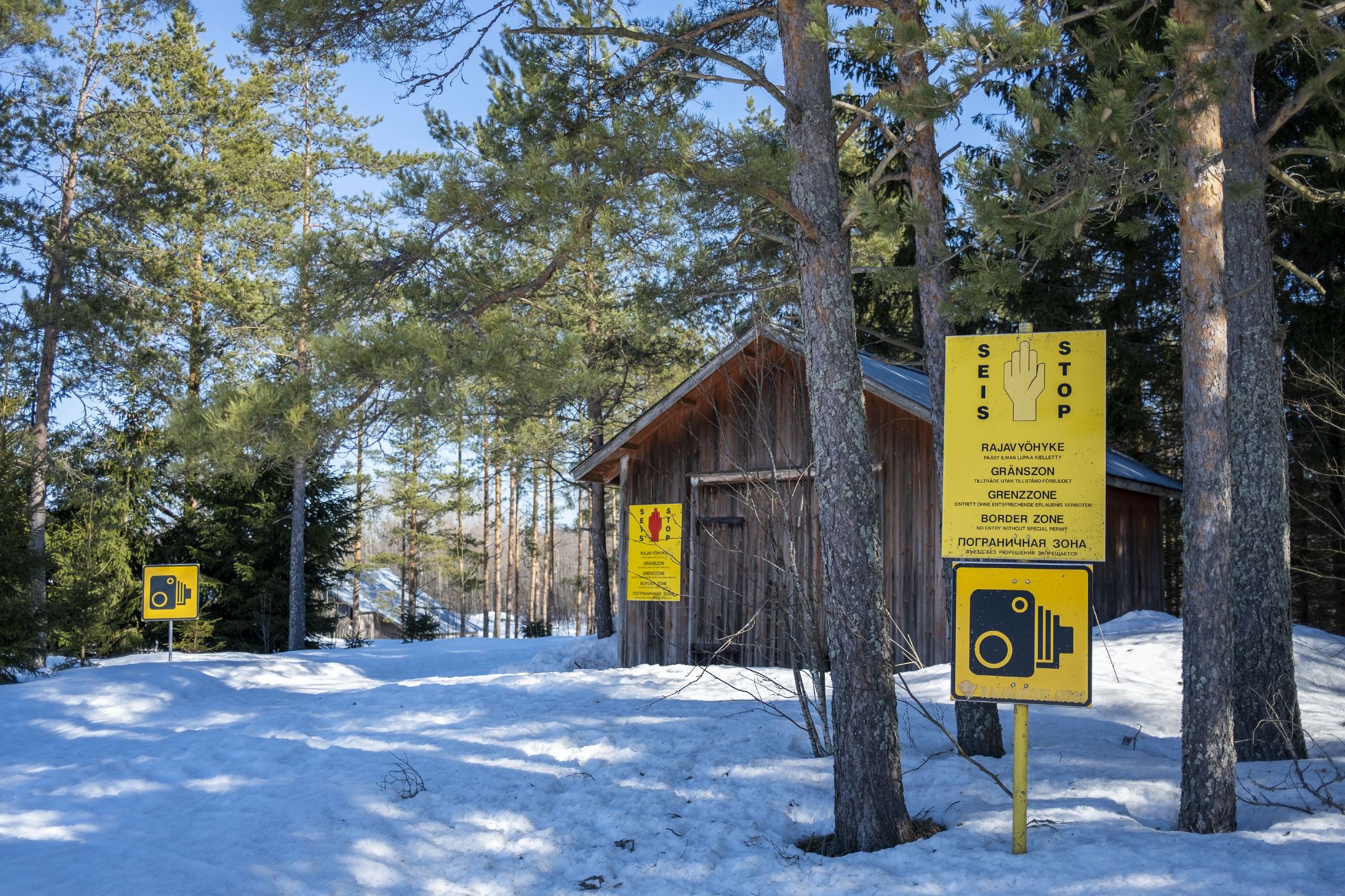 Finland bolsters border watch as Russia builds up forces