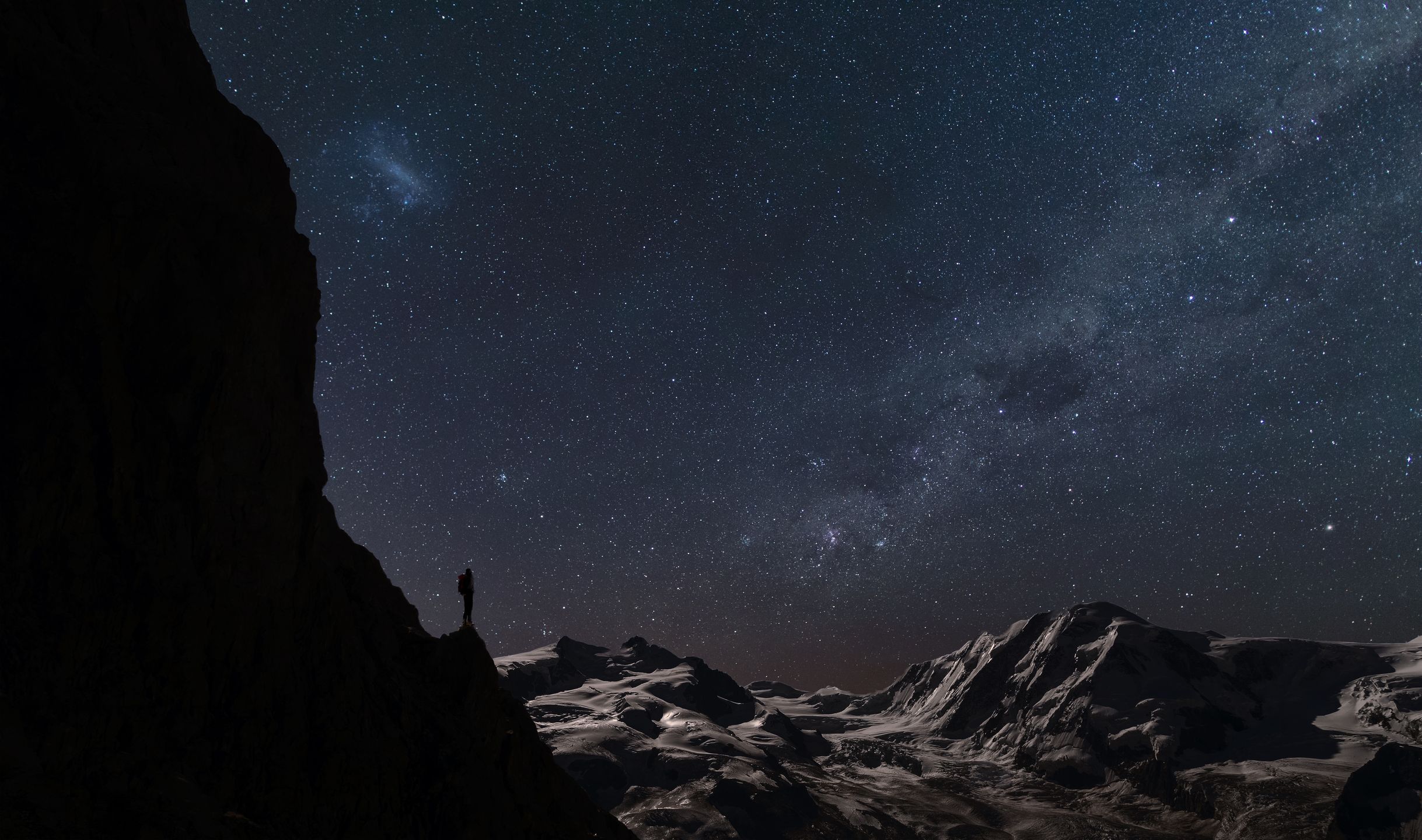 Newly discovered 'super-Earth' HD 20794 d may support life