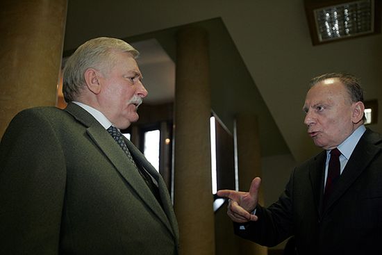 Milczanowski: to nie Wałęsa zabrał dokumenty z teczki