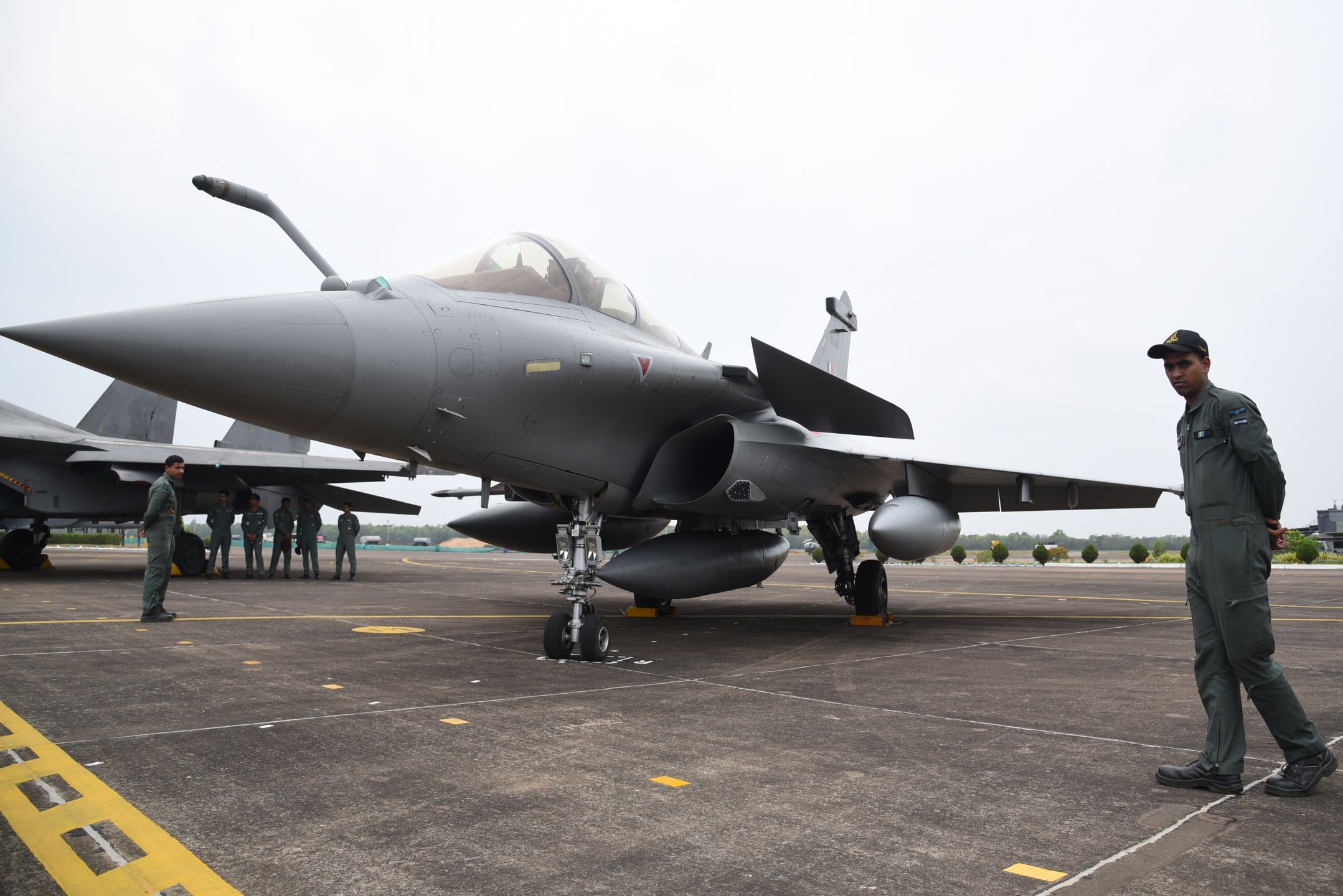 India deepens defense ties with France with Rafale jet boost
