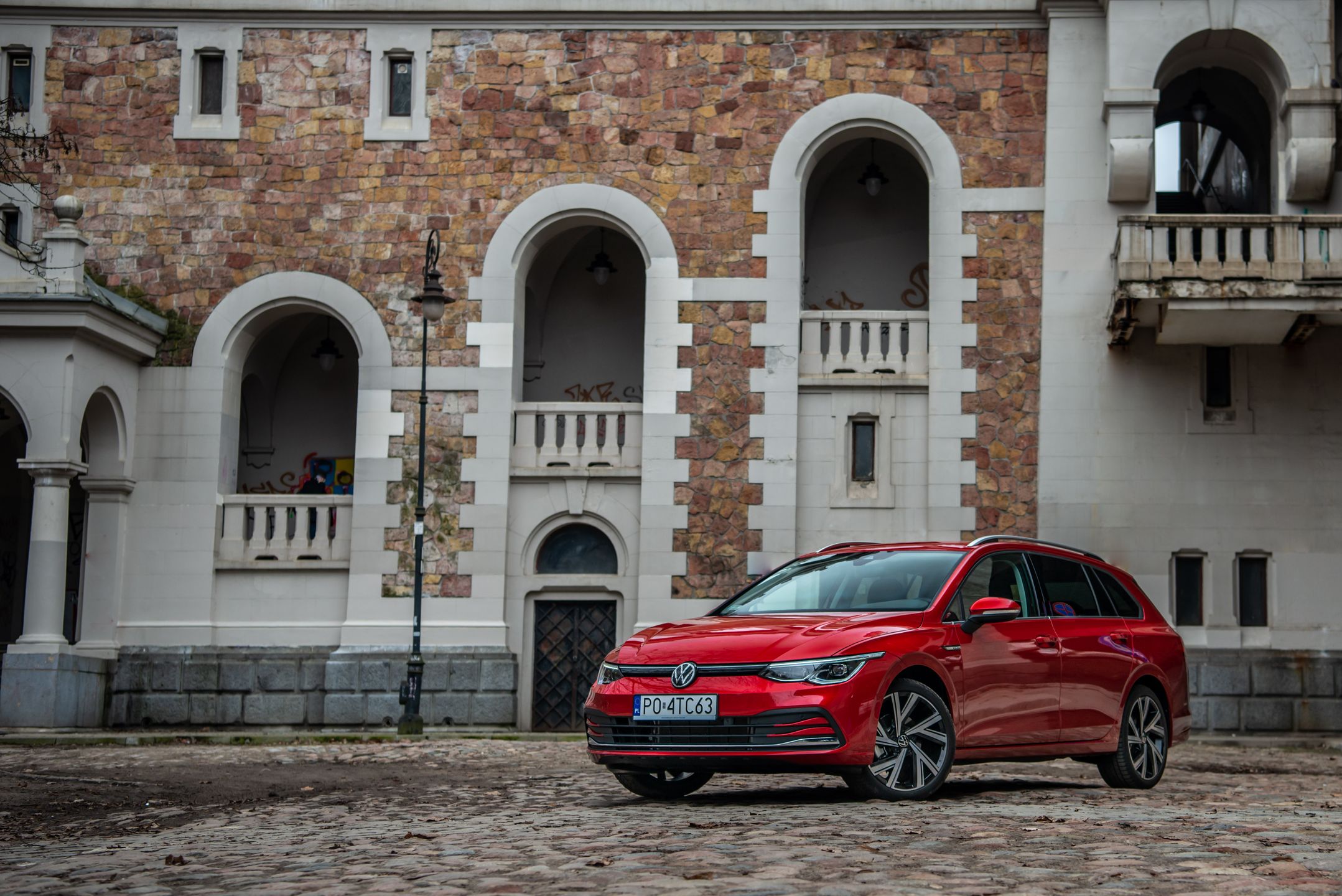 Pierwsza jazda: Volkswagen Golf 8 Variant – siostrzana Škoda Octavia ...