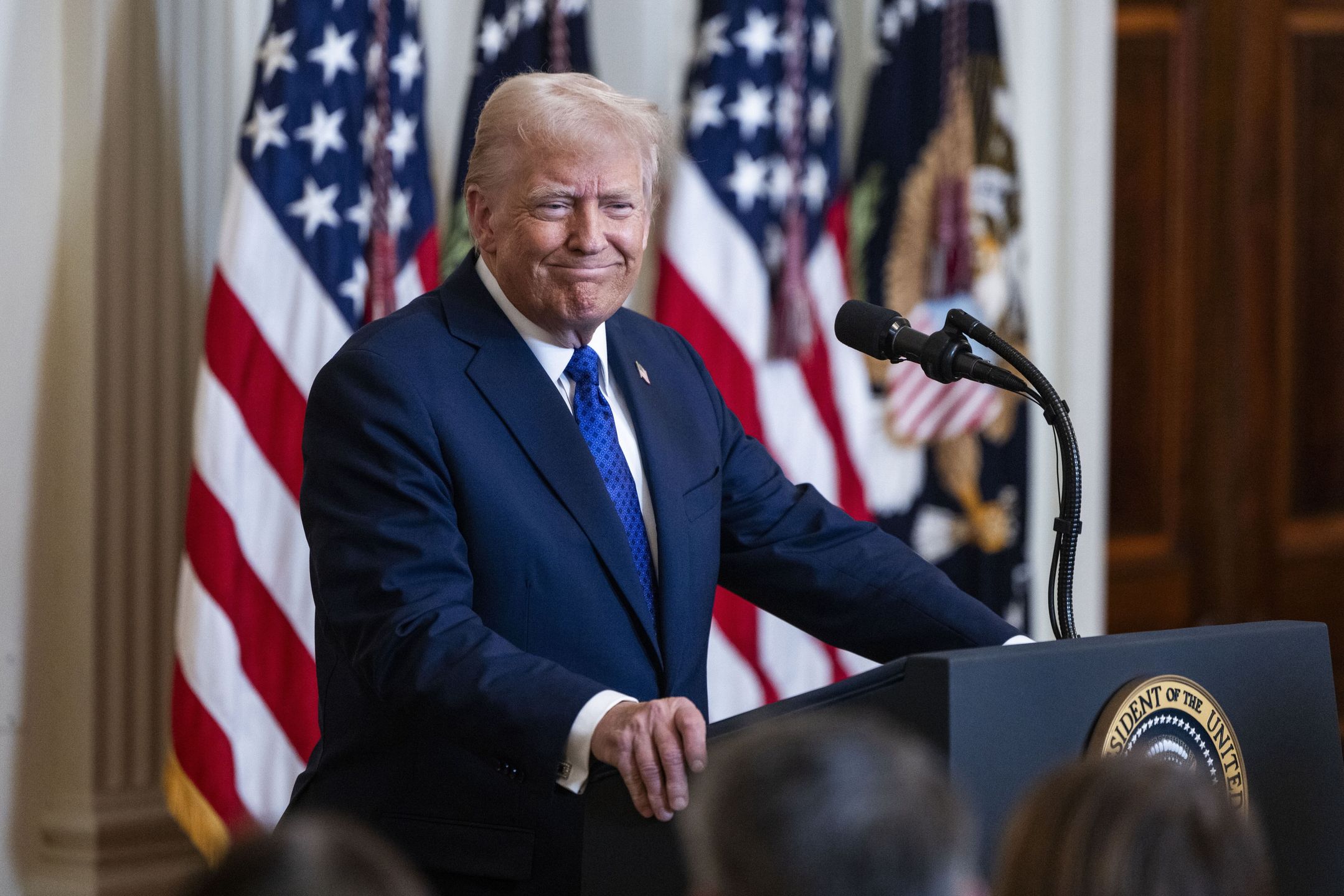 Trump's bold plan: Scrap income tax, boost tariffs instead Trump's bold plan: Scrap income tax, boost tariffs instead