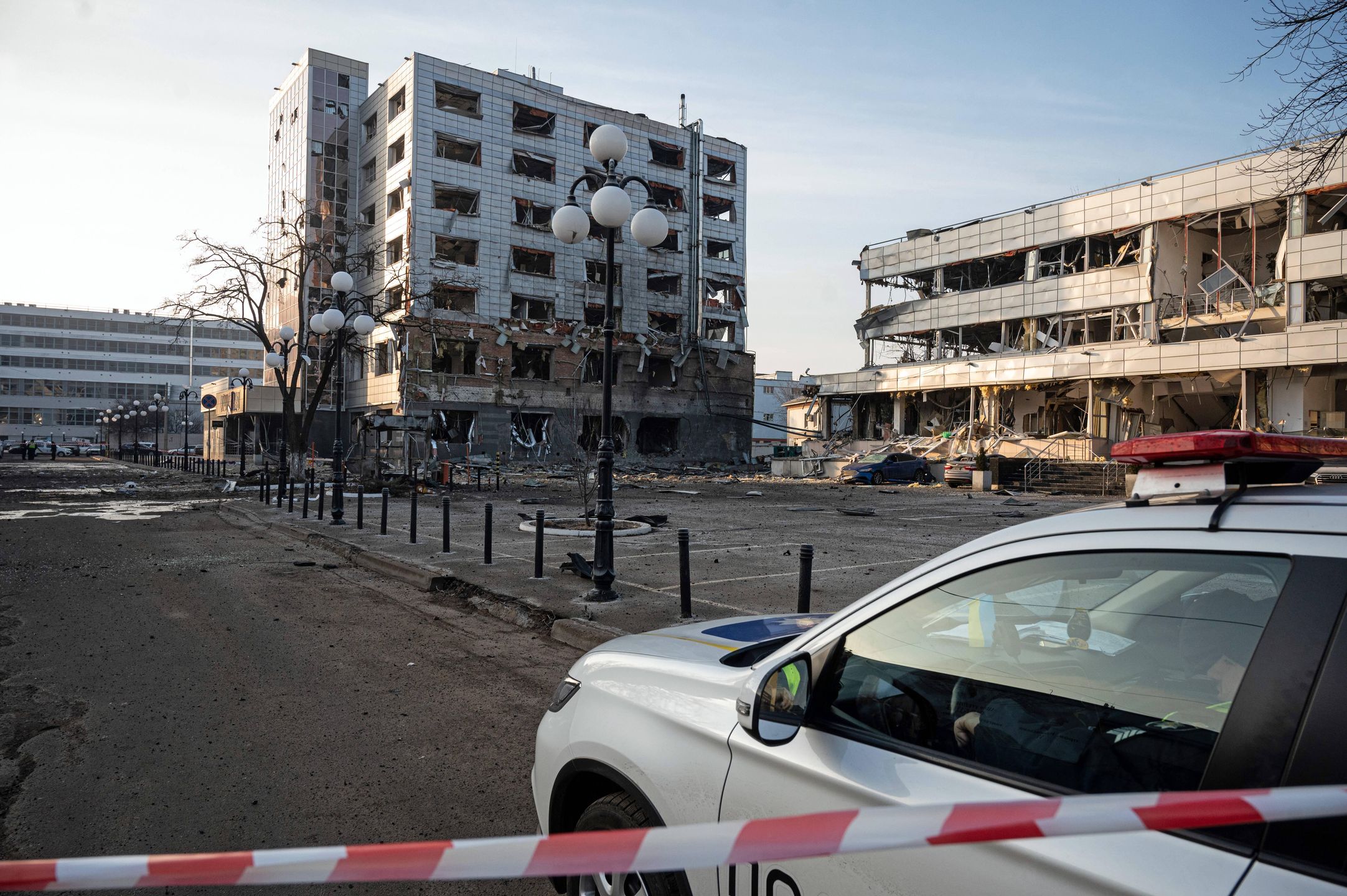 Putin's 'peace' signal: New missile strikes rock Kyiv