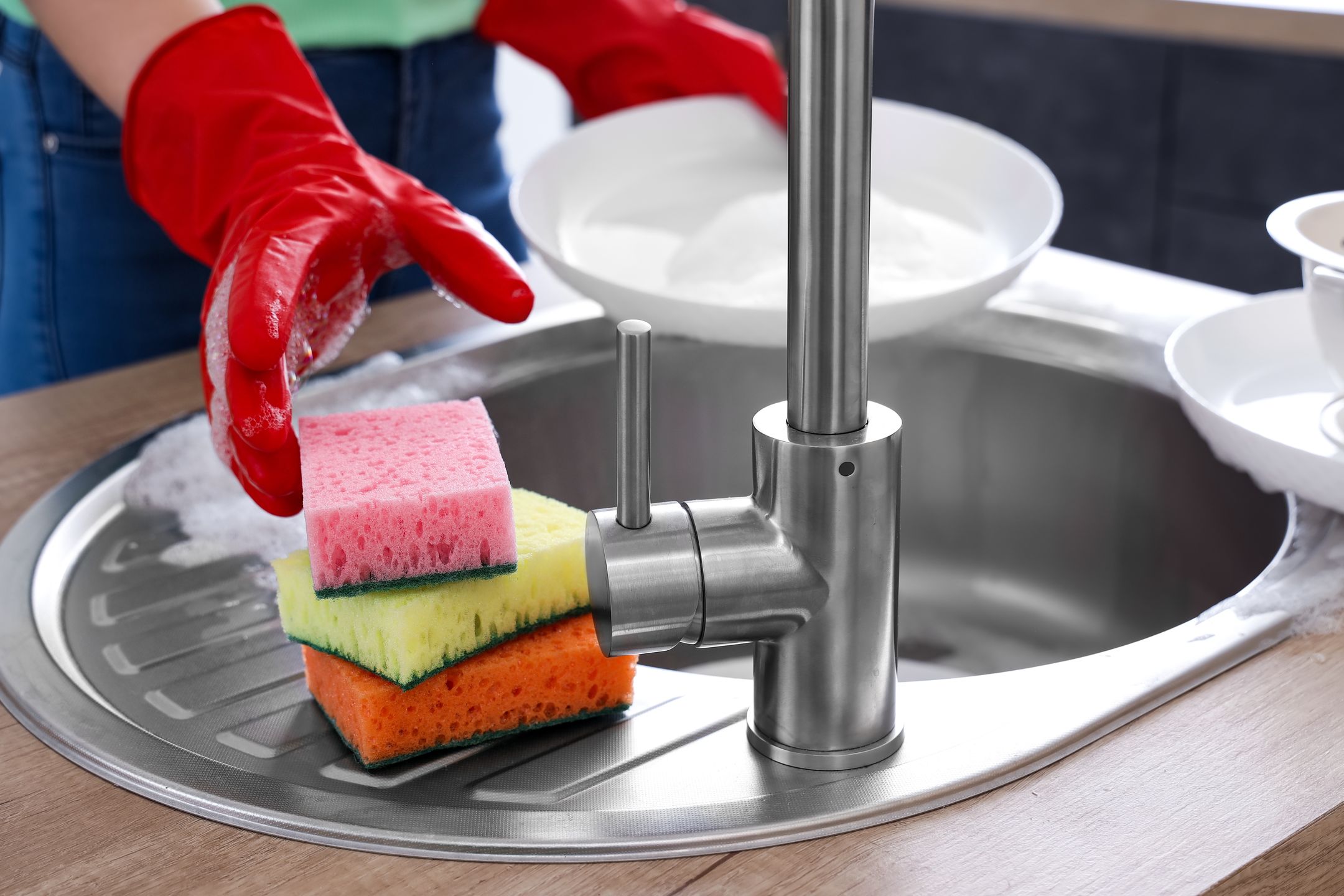 Decoding dishwashing. The color of your sponge could be damaging your ...