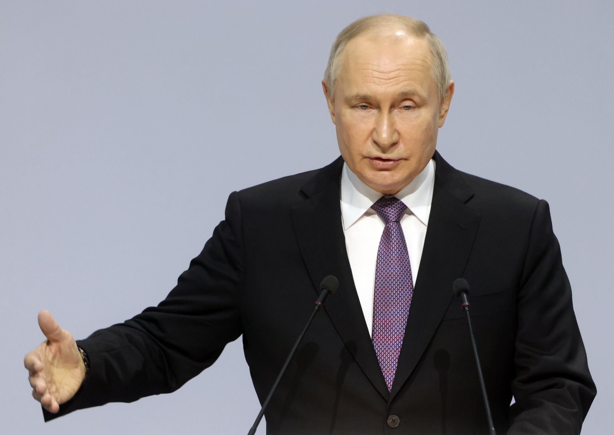 Russian State Duma considers posthumous marriages for war widows amid ...