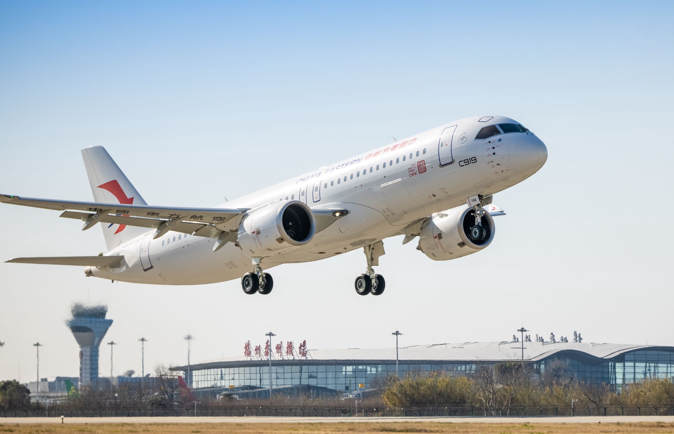 China's Boeing ban opens sky for homegrown Comac C919