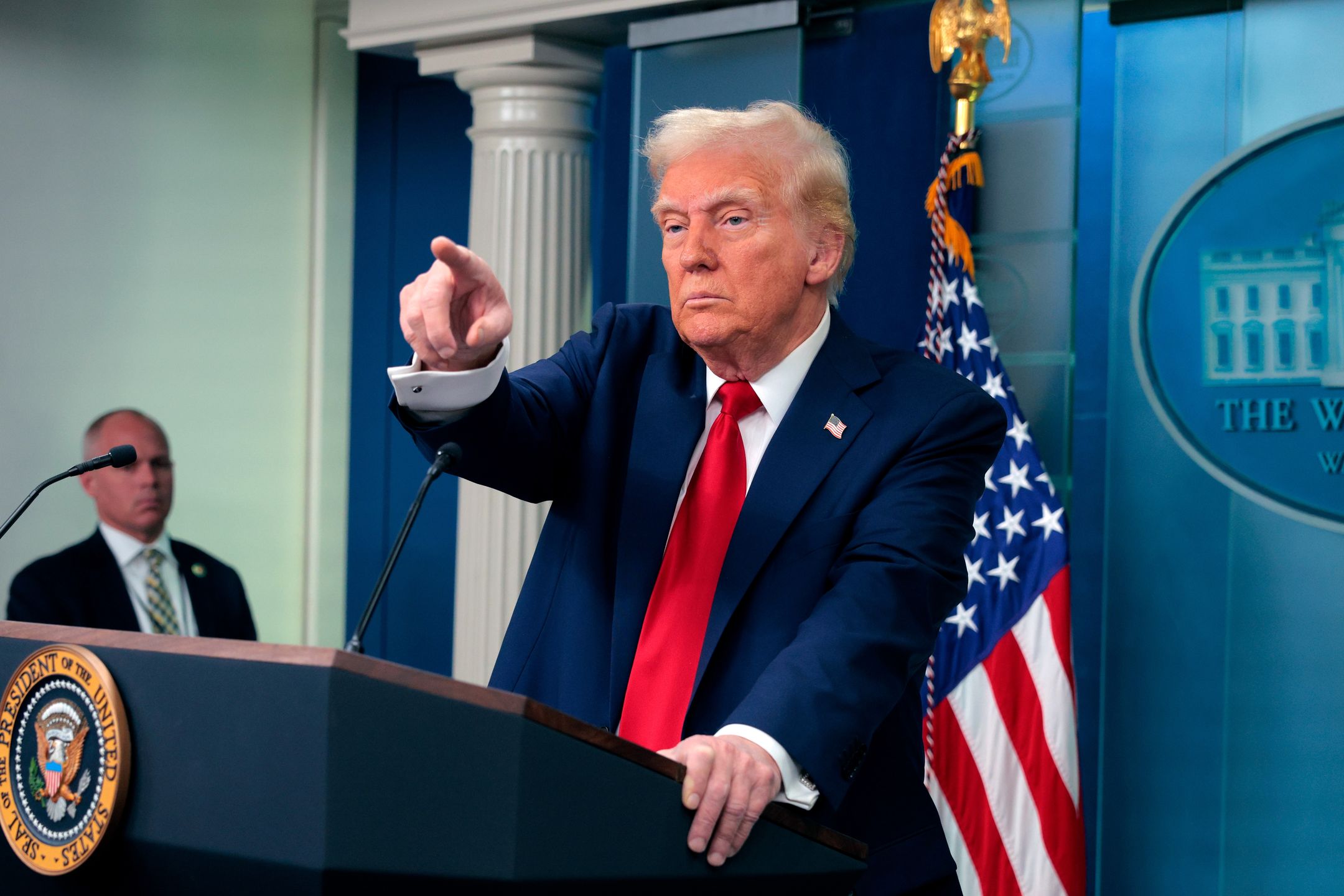 Trump administration mandates removal of gender-neutral pronouns