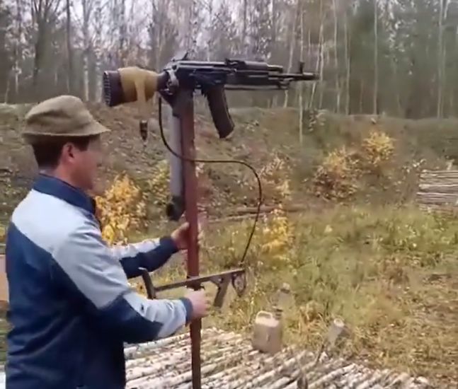 Return of century-old technology: Ukraine revives periscope sights to ...