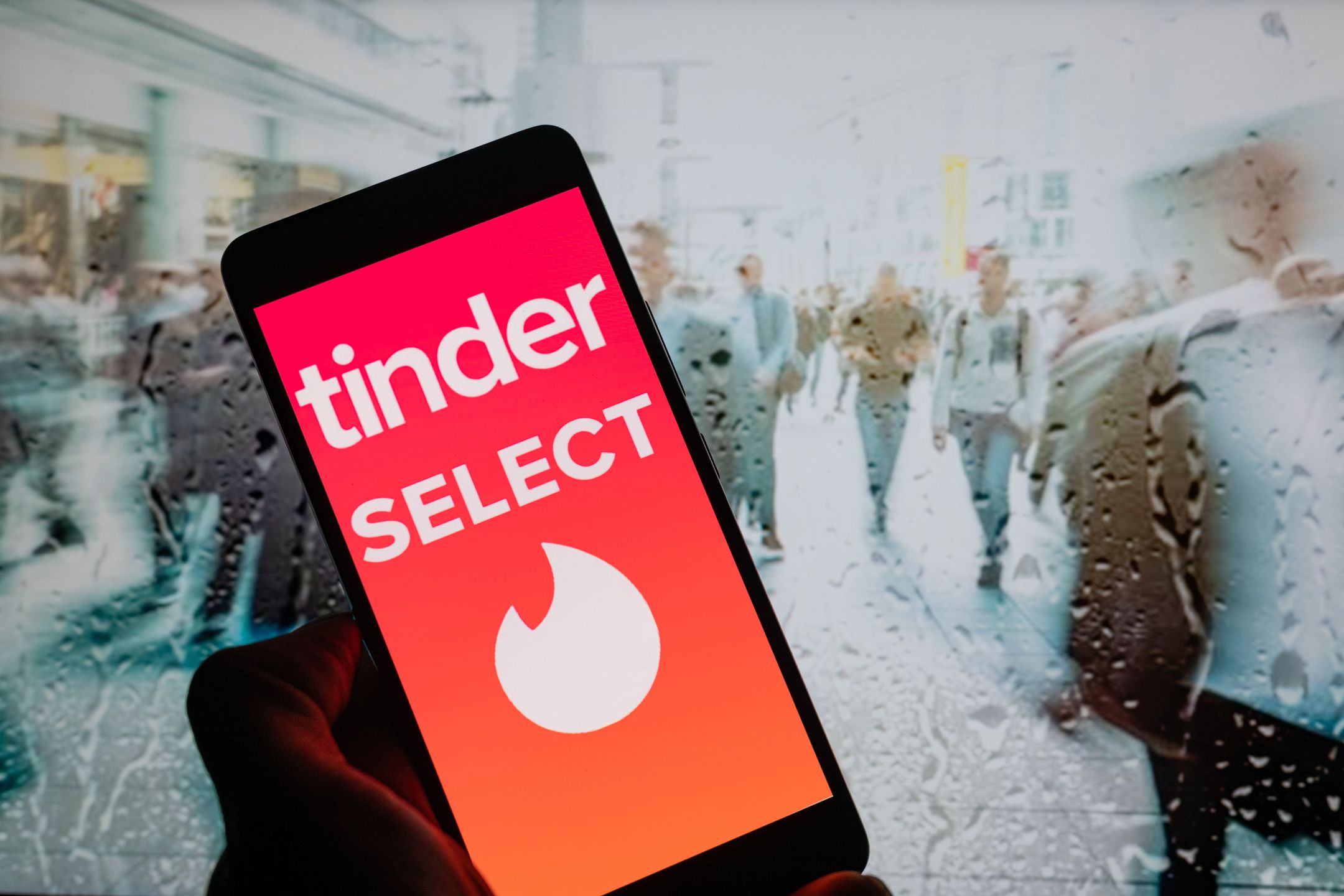 Tinder-like apps are made to make us use it compulsively, lawsuit claims
