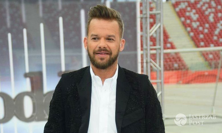 Michał Piróg drastycznie zmienił fryzurę. Czegoś takiego jeszcze nigdy ...