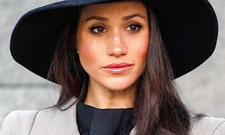 Fatalna WPADKA Meghan Markle. Z jej pięknej kreacji wystawała metka z ceną! Fatalna WPADKA Meghan Markle. Z jej pięknej kreacji wystawała metka z ceną!