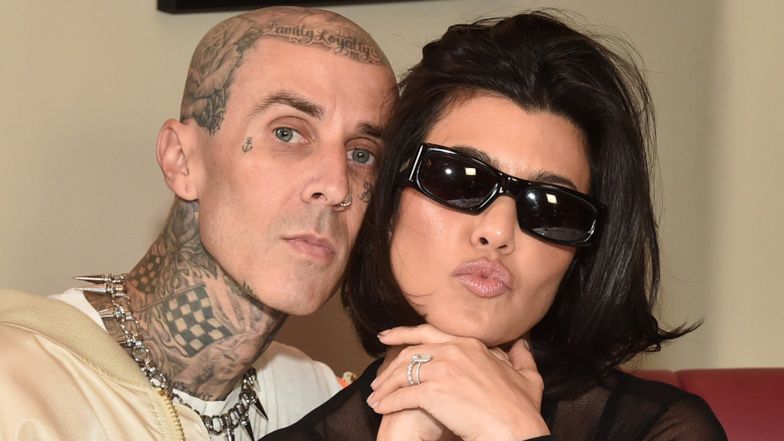 Kourtney Kardashian gives birth! Kourtney Kardashian gives birth!