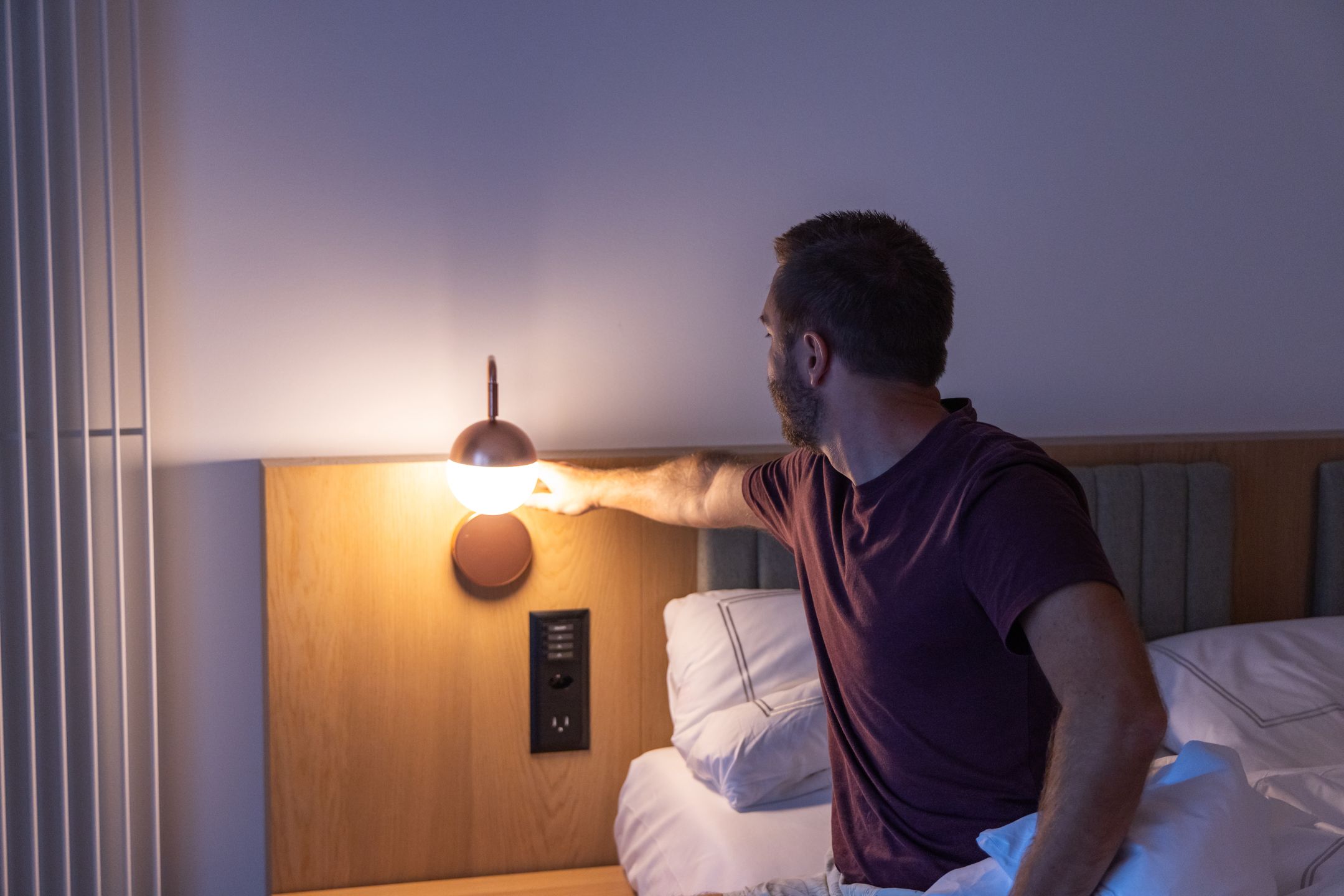 Night owls at risk: Late sleepers linked to higher depression rates