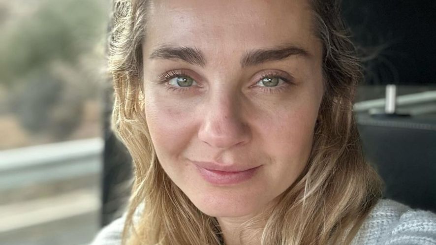 Socha oficjalnie otworzyła sezon. Tej sukienki nie może zabraknąć w ...