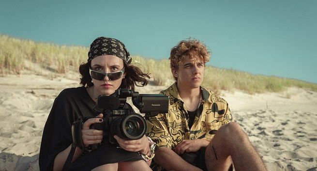 Netflix szykuje polski serial dla nastolatków "Absolutni debiutanci ...