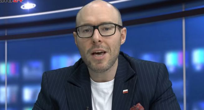 wRealu24 i BanBye stoją na darowiznach. Ponad pół mln zł zysku, Marcin ...