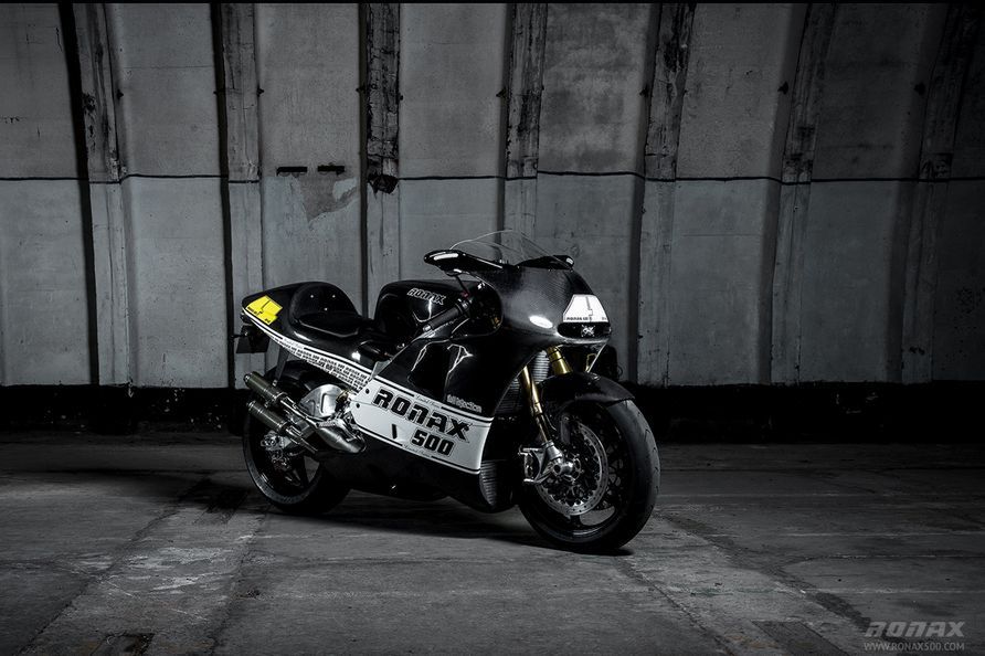 Uliczna wyścigówka: Ronax 500