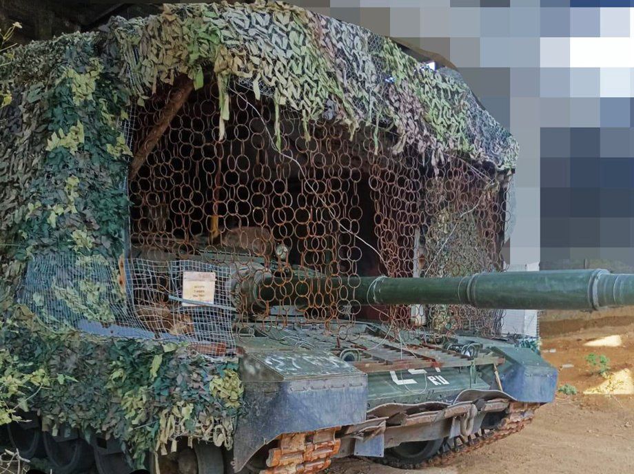 Russian tanks get 'medieval' with anti-drone armor upgrade