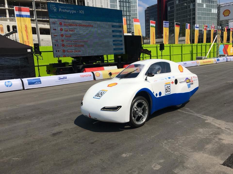Polski bolid zajmuje 4. miejsce w Shell Eco-marathon. Możemy być dumni ...