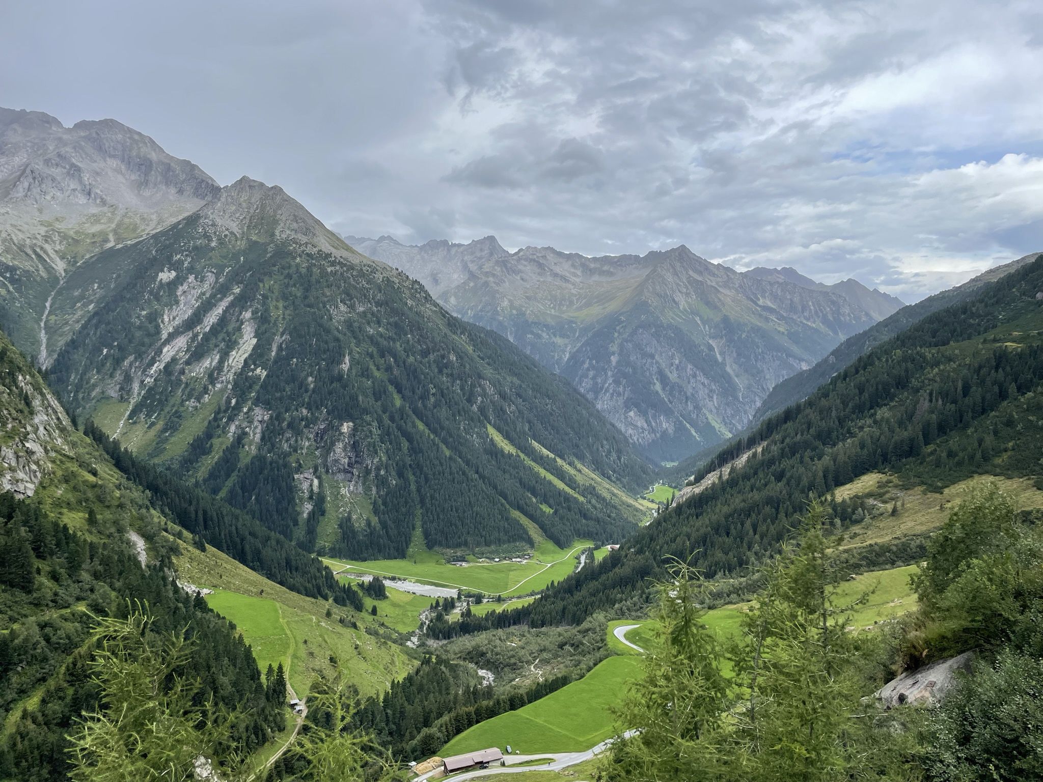 Dolina Zillertal. Polacy jeżdżą tam głównie zimą, a to spory błąd - WP ...